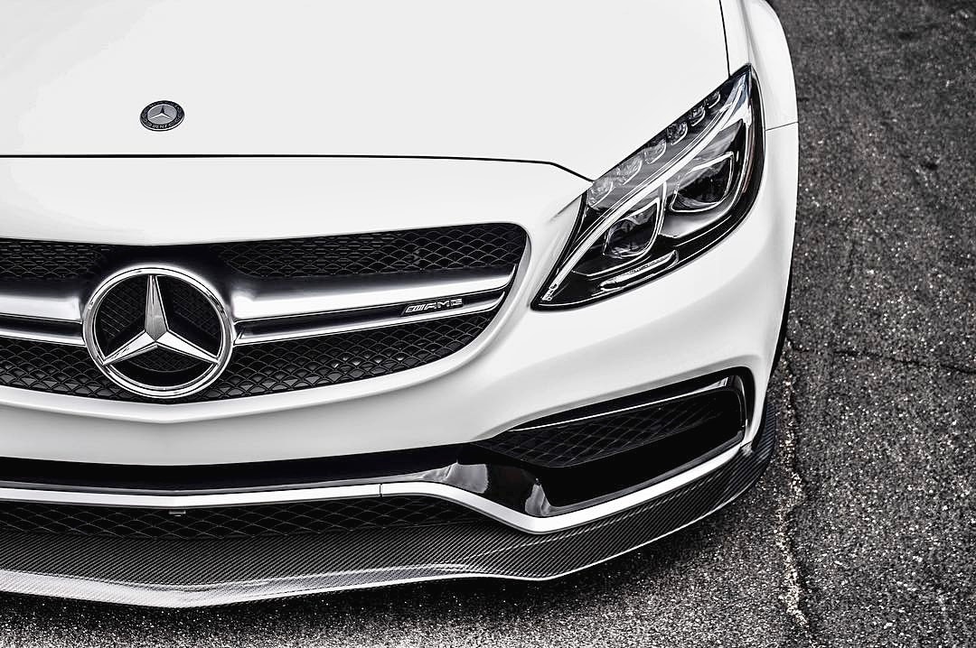 AIRWING CO.,LTD. - Products - W205 C63 Sedan - PSM style carbon Front ...